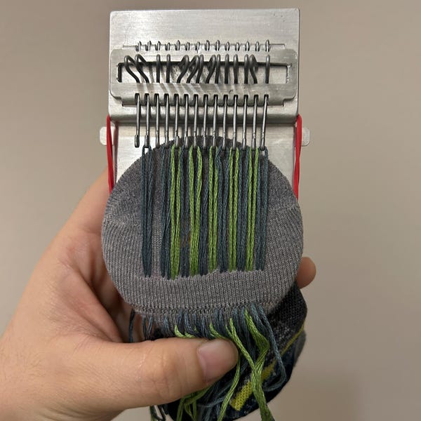 Darning Kit: Speedweve + 2 Darning Mushrooms + Darner Ladder Hook ...
