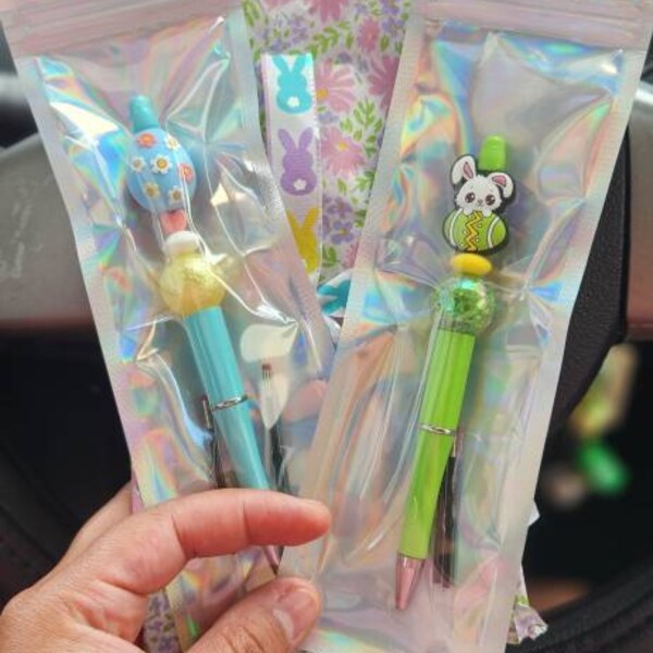 Custom Handmade Beaded Pen, Bow Pen (the Beaded Bow Collection) - Etsy