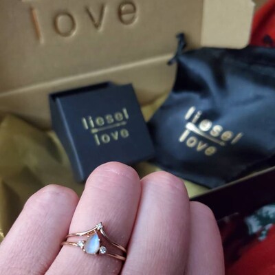 14K Gold swoop Ring, Diamond Ring, Diamond Chevron Ring, V Ring, Curved ...