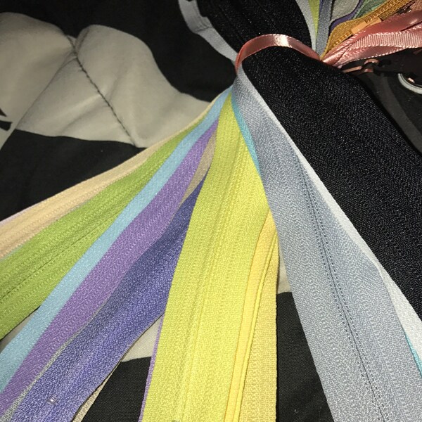 Your Choice of 25 9 Inch YKK Zippers - Mix and Match- Choose From 65 ...