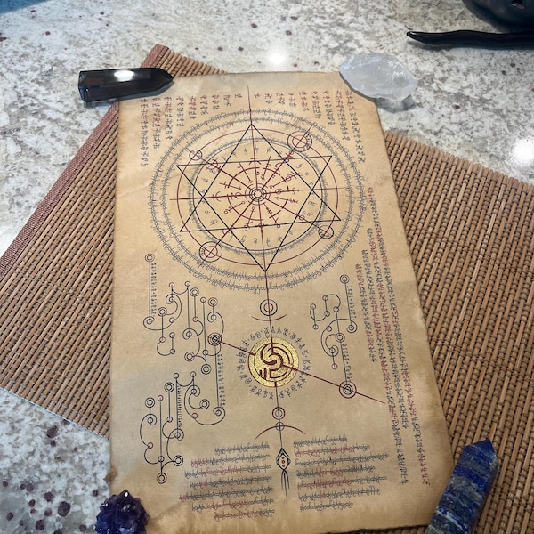 Runic Pen - Engraved Mahogany and Brass - Gel Ink - Ideal Gift for D&D ...