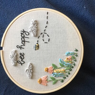 PDF PATTERN Bee Happy, Beginner Embroidery Pattern, Gift for Friend ...