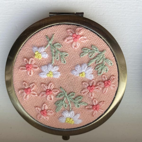 Hand Embroidered Coin Purse With Flower Embroidery, Earphone Case ...