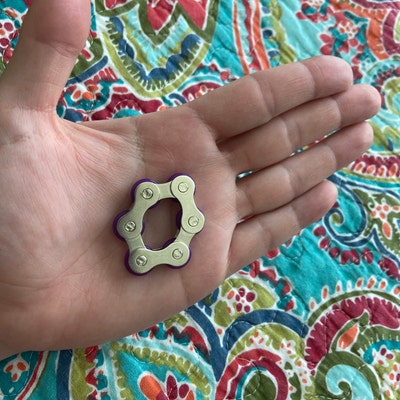 The Wave Bike Chain Link Fidget Toy - Etsy