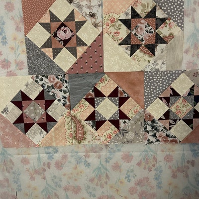 Peek-a-boo Pumpkins Table Topper - Etsy