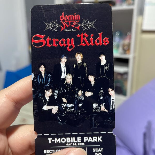 TXT World Tour Act: Sweet Mirage , Custom Physical Memory Souvenir ...