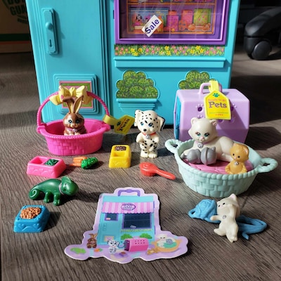 Polly Pocket Craft Room Print Knitting Embroidery Painting Polly Pocket ...