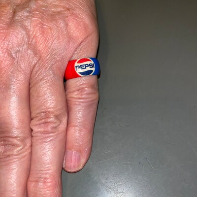 Coke or Pepsi Wood Finger Rings - Etsy