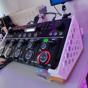 Stand for Akai Professional MPC Studio 2 25º Degrees - Etsy