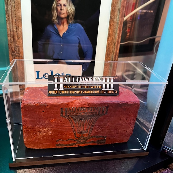 Wall Mounted Mask Stand Kit - Custom Designs Available - Etsy