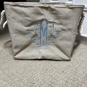Whitlock Monogram Font 6 Inch - Etsy