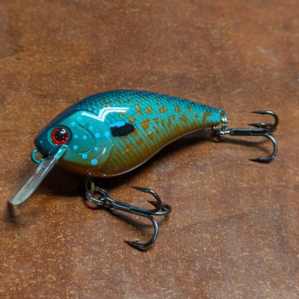 Custom Painted Wiggle Wart, Green Sunfish - Etsy