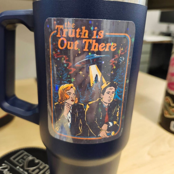 X-files Tumbler Fox Mulder Dana Scully Its Me Mulder the Truth is Out ...