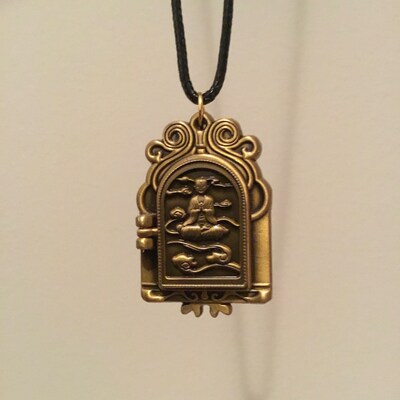 Avatar: Guru Laghima Inspired Necklace - Etsy