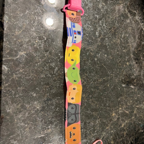 Pacifier Clip: Star Wars the Force Yoda Ewoks Jedi Mickey Mouse Droids ...