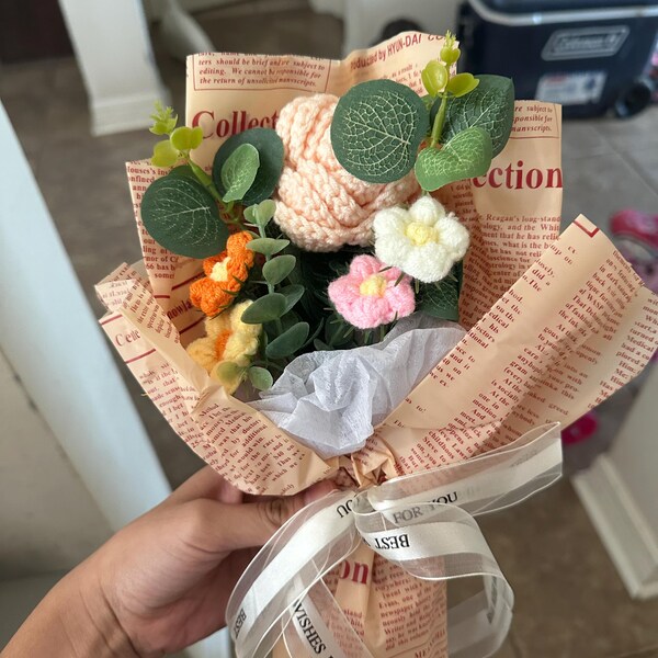 Handcrafted Knitted Pink Rose Bouquet, Perfect Gift, Home Decor - Etsy