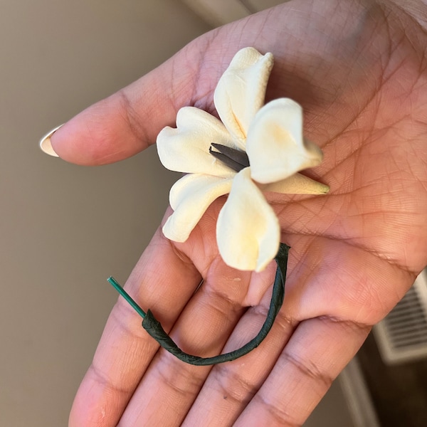 Pikake Flower Hair Pick - Etsy