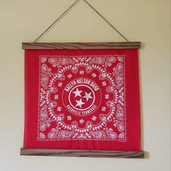 Bandana Frame - Wooden Magnetic Hanger Frame for Bandanas and Scarves ...