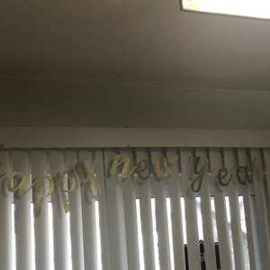 Happy New Year Cursive Gold Glitter Banner New Year's Eve Party Decor ...