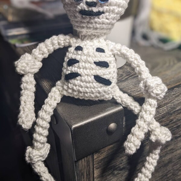Knotty Skelly Crochet Amigurumi Pattern - Etsy Canada