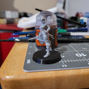 Nendra Preistess of Eilistraee Fantasy Resin Miniature - Etsy