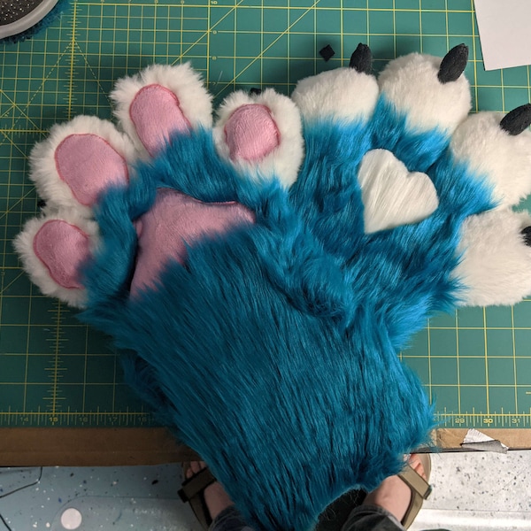 Four Finger Thumb Style Puffy Hand Paw Pattern [PDF DOWNLOAD] - Etsy Canada