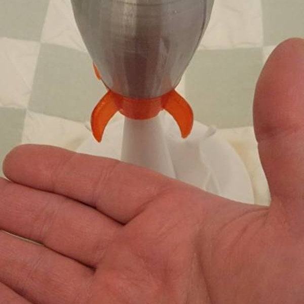 Retro Futuristic Rocket Space Ship / Spaceship LED Lamp - Free Shipping ...