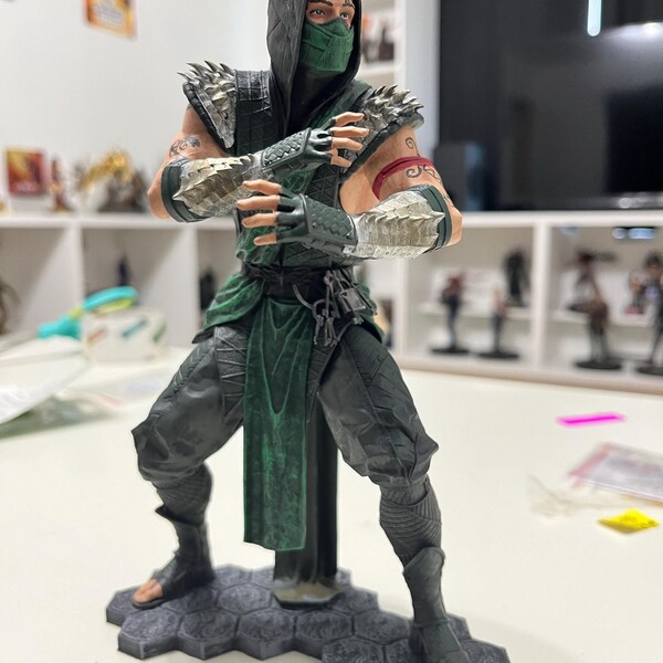 Hand-painted 3D Printed Cyrax Figure - 25 Cm Mortal Kombat Collectible ...