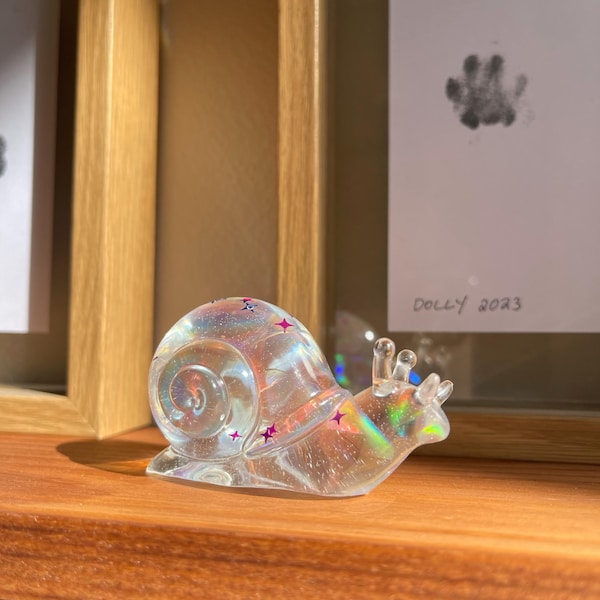 Iridescent Snails, Emotional Support Snail, Animal Resin Figurine Décor, Forestcore Teen Gift ...