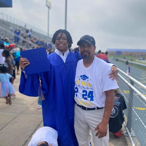 Senior Mom Class of 2024 Svg Png, Senior Dad Class of 2024 Svg, Proud ...