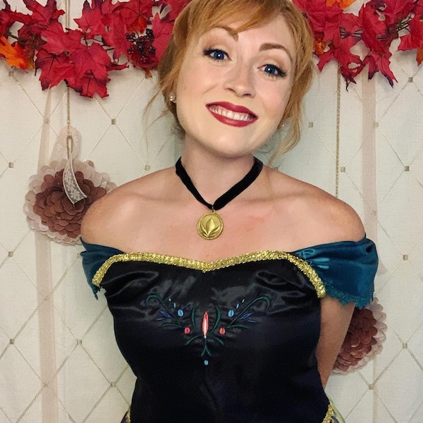 Frozen Inspired Resin Princess Anna Necklace - Cosplay Jewelry: Black ...