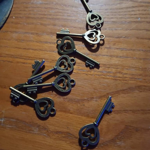 60 Vintage Style Keys Collection Antique Brass Wedding Key Scrapbooking ...