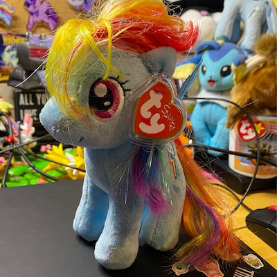 TY Beanie Baby crunch the Shark. New, Never Played With. Stored in a ...