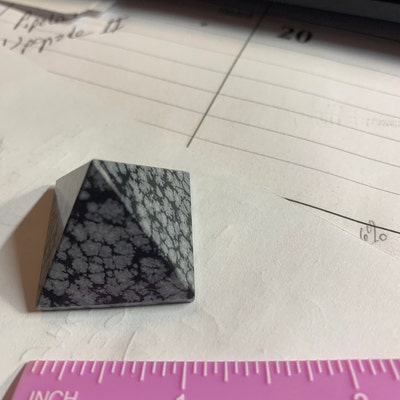 SNOWFLAKE OBSIDIAN Natural Medium Gemstone Crystal Pyramid 27-30mm - Etsy