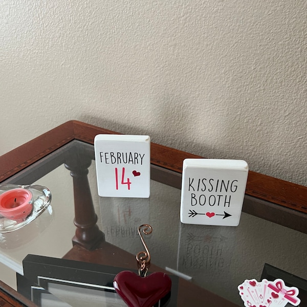 Birthday Mini Signs, Happy Birthday Tiered Tray Decor, Birthday Wishes ...