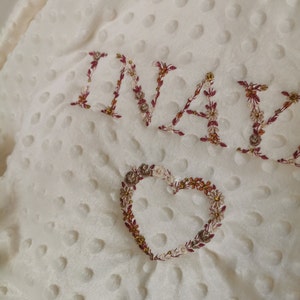 Machine Embroidery Design SMALL Floral Wreath Dainty Boho - Etsy