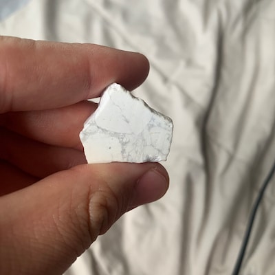 Raw White Howlite Stone White Howlite Crystal Rough White Howlite ...