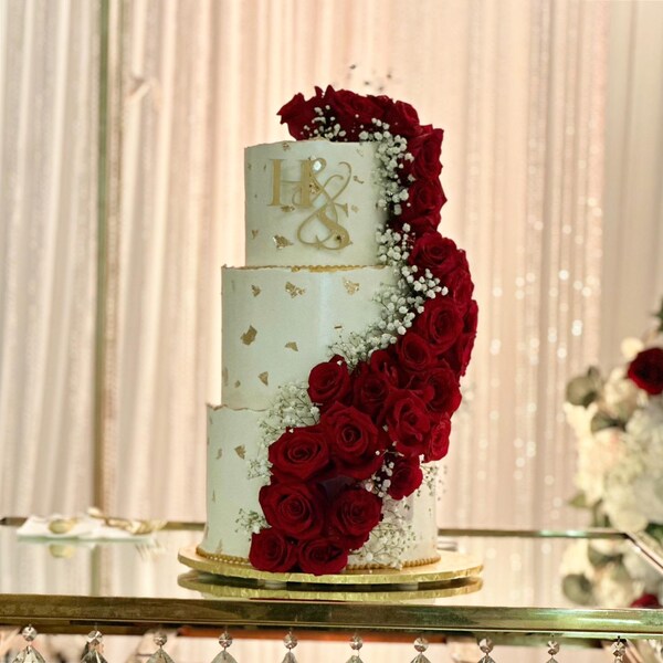 Wedding Initials Cake Charm Topper Bold Letter Cake Topper Wedding ...