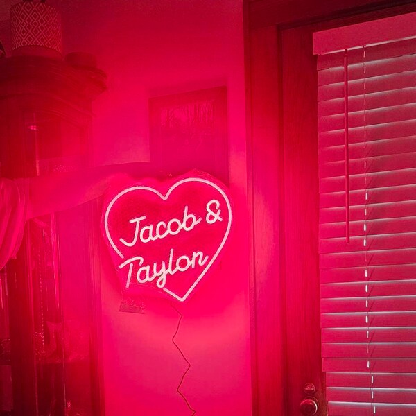 Custom Circle Neon Sign, Personalized Birthday Party Neon Light, Custom ...