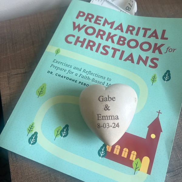 Natural Hand-carved Heart Stone Paper Weight - Wedding Favors ...