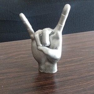 Metal Hand Rock Sign Sculpture Handcrafted Rock and Roll Inspired Decor ...