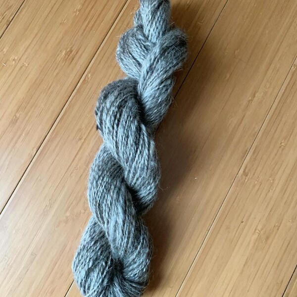 RUG ACID DYED- Navajo Churro Weaving Yarn- Rug Weight (400 Ypp ...