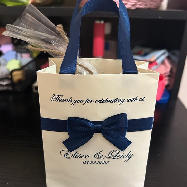 Personalized Birthday Gift Bags for Party Favors for Guests, Chapter ...