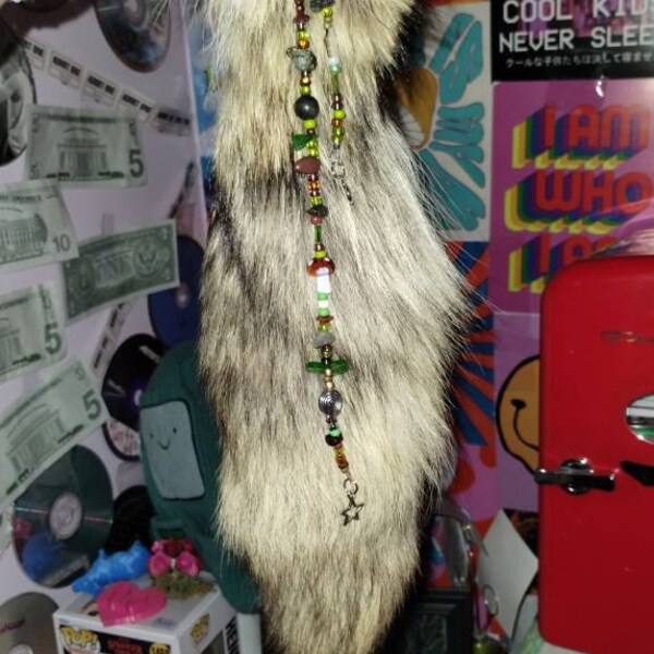 Custom Beaded Tail Keychain for Therians, Furries, Cosplay, Alternative ...