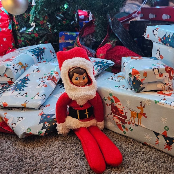 Reindeer Elf, Santa Elf, Gingerbread Elf, Snowman, Christmas Tree ...