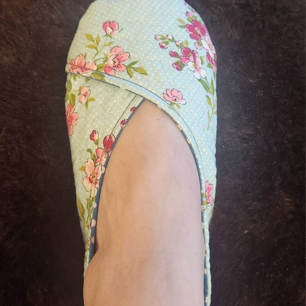The SEW for All Slipper Pattern By: Sewcial Bee Ladies Sizes Generous ...