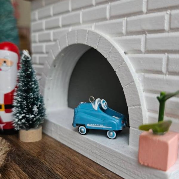 Dollhouse Miniature - 1-144 Dollhouse Resin - Montgomery Dolls House ...