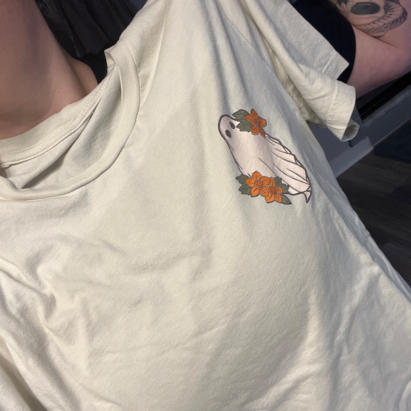 Oh Look a Strawberry Meme T-shirt Funny Tiktok Inspired Tee Cute ...