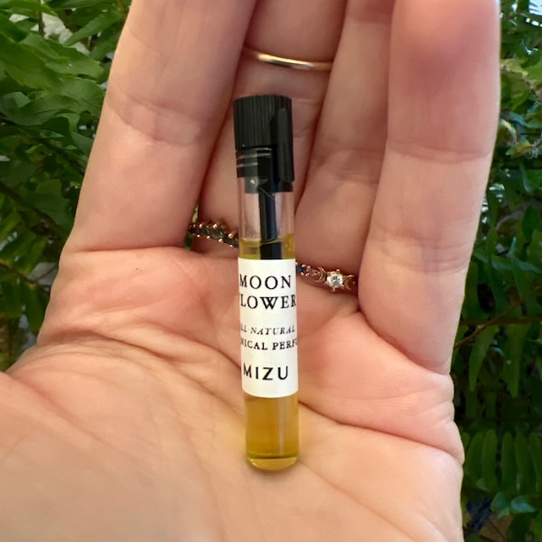MOONFLOWER All-natural Perfume | Jasmine, Yuzu, Sandalwood | Unisex ...