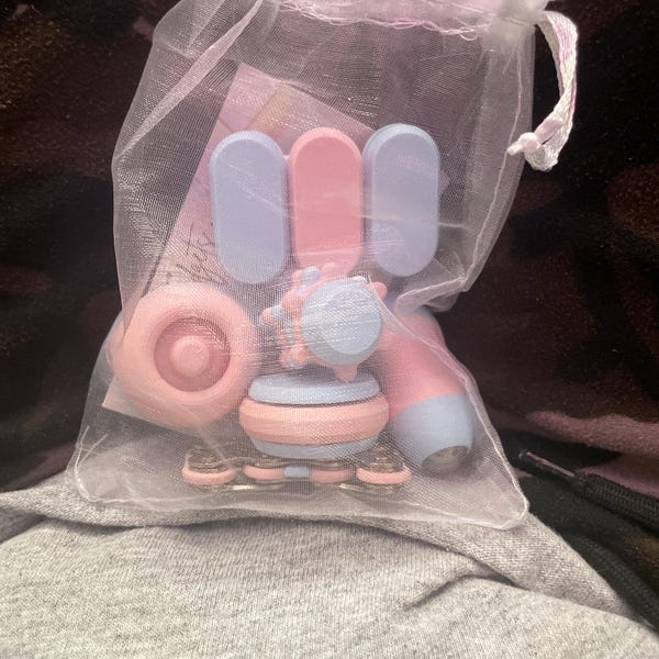 Amelie Wiggle/orb Wiggle Fidget Toy - Etsy